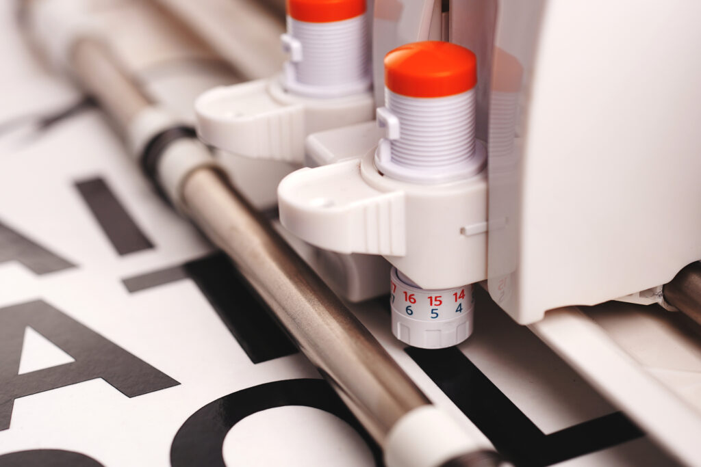 How To Properly Apply Vinyl Lettering - Small But Mighty