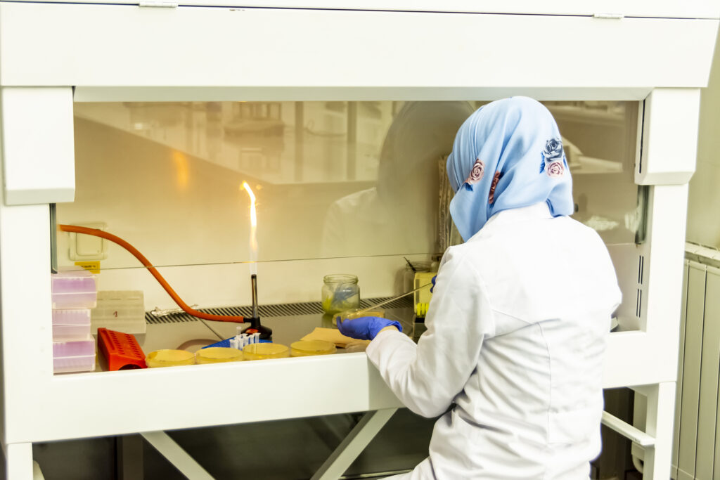 Laminar Flow Systems: What are they and why are they Important? - Small ...