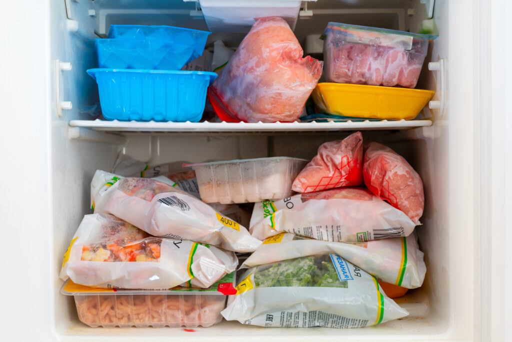How Refrigerated Transport Ensures Food Safety: Farm to Plate